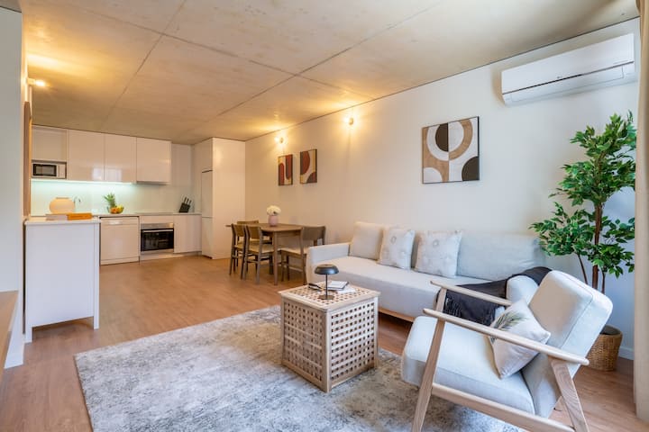 Modern 1br Trio, Central Porto By Hostwise - Oporto