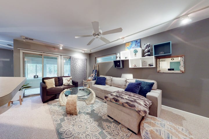 2br Condo With Resort Amenities - Prime Location - 루이스