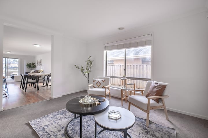 Lakeside View 4br2ba House In Point Cook Parking - Melbourne