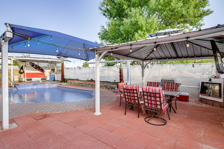 13 Mi To Downtown El Paso: Home W/ Game Room & Bar - El Paso, TX