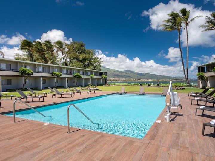Island Escape W/ Pool Near Ho’aloha Park Beach - Maui, HI