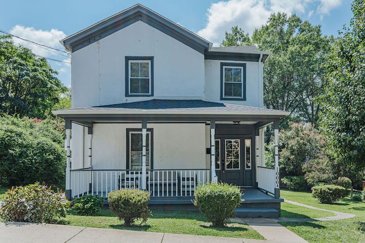 King Street A Midterm: Walk To Uva Hospital - Charlottesville