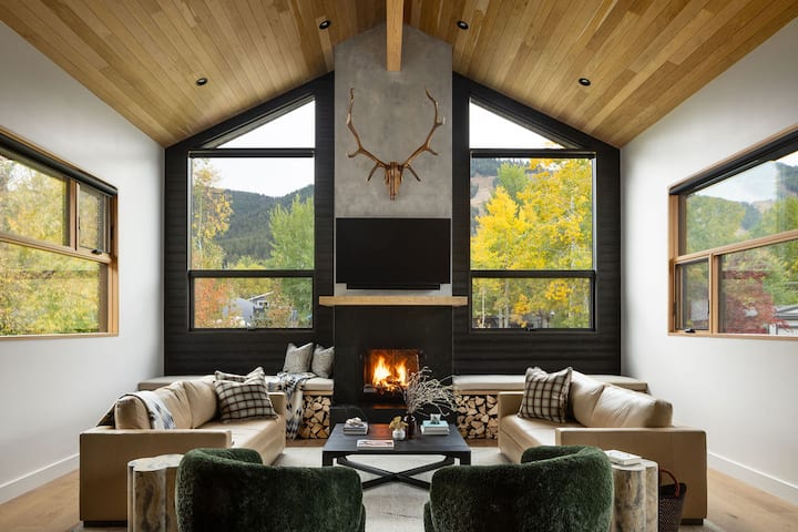 Mountain Momma: Modern 5br In Jackson - Jackson, WY