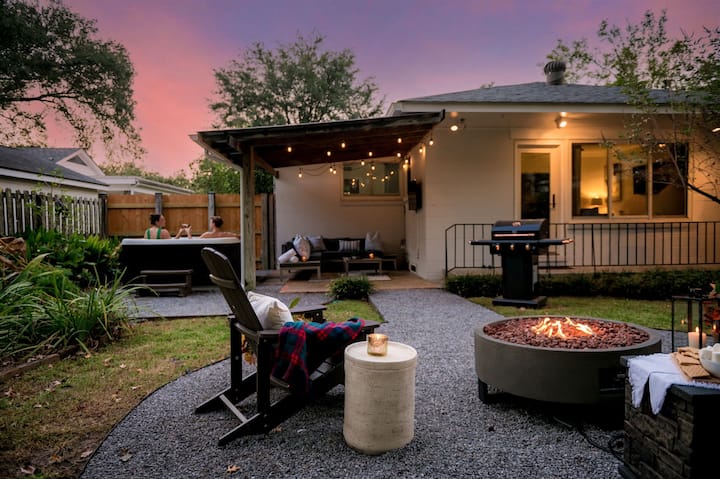 The Night Heron House-mystery With A Modern Touch - ルイジアナ州