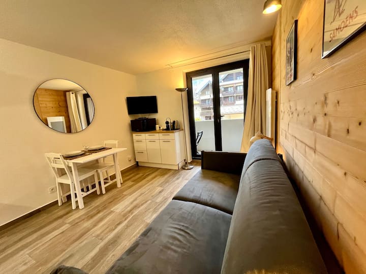Studio Rénové Au Centre Village Avec Balcon - Samoëns