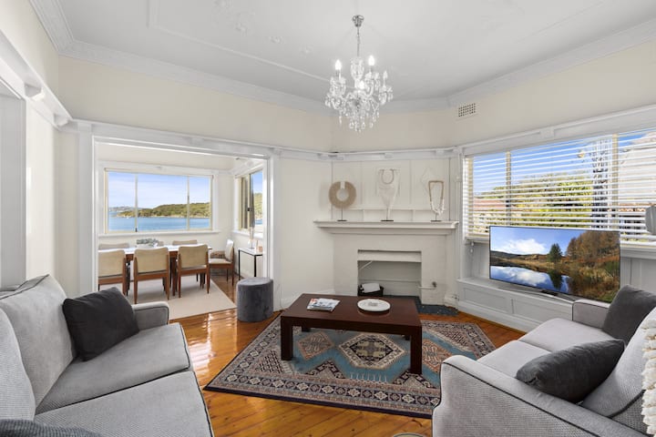 Fairlight 2-bed Apartment Steps From The Beach - Manly