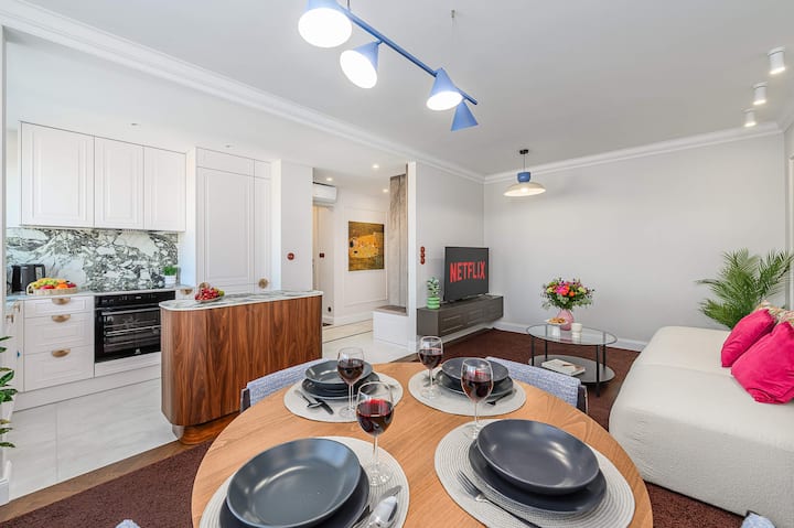 Lumina Premium Apartment With City View - Warsaw