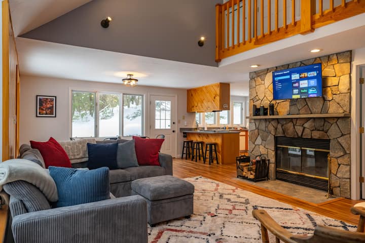 Bluebird Lodge - 3br/2ba W/ Hot Tub & Ev Charger - Campton, NH