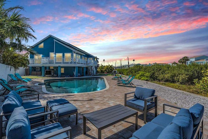 Pool + Waterfront + Pets Allowed + Games + 7br - Indian Rocks Beach, FL
