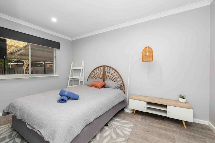 Family Fun Retreat With Pool & Fire Pit - Kalamunda
