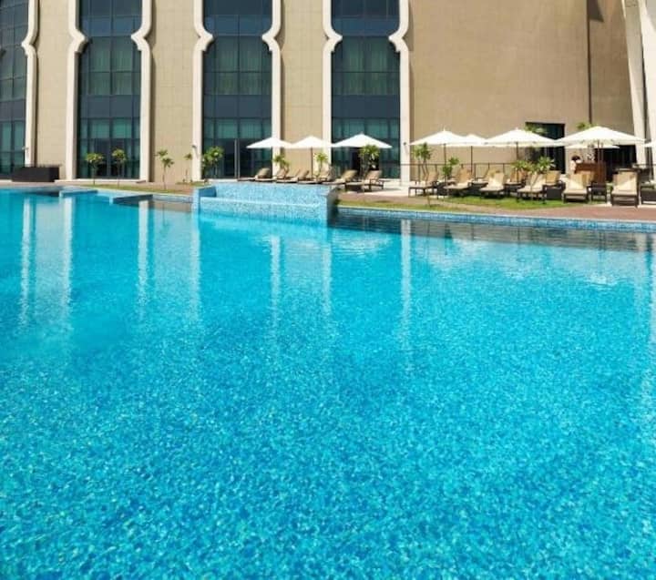Luxury One Bedroom Apartment Near Observation Deck - Abu Dhabi