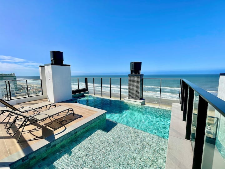 Alpha 704 Com Vista Deslumbrante Para O Mar - Brasil