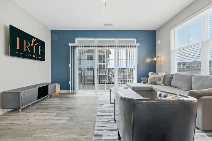 Irie Living-retreat Kg 2bd+gym+pool, Brand New! - Traders Point, IN