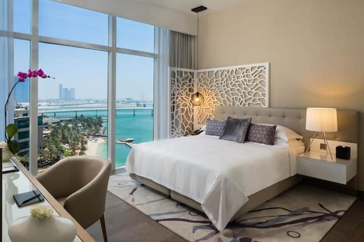 Sea View | Luxury 2br Apt Near Abu Dhabi Mall - Abu Dabi