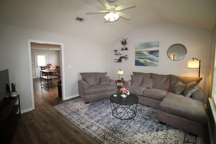 Simple Stay At Spring Meadow - Valdosta, GA