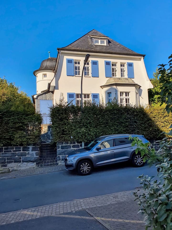 Villa Meschede - Warstein