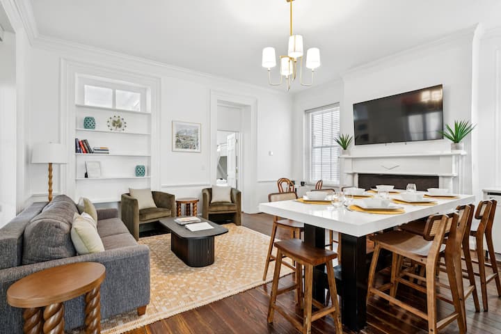 Southern Sweetgrass The Heart Of Charleston - Charleston, SC