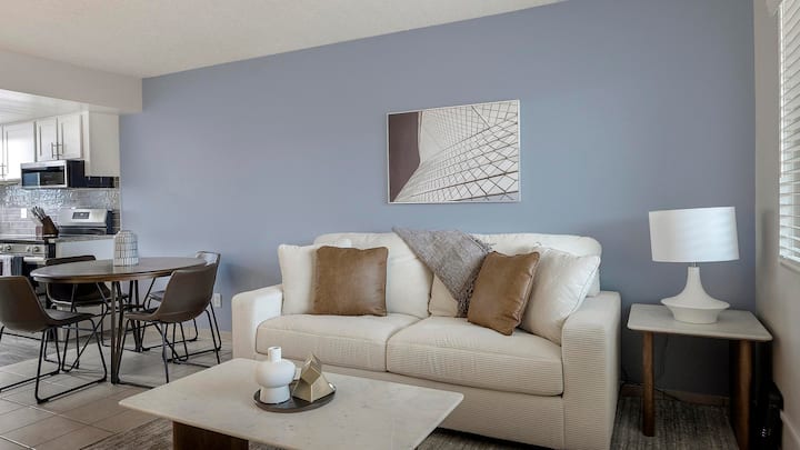 Landing | Spectacular 2bd In Glendale - Glendale, AZ