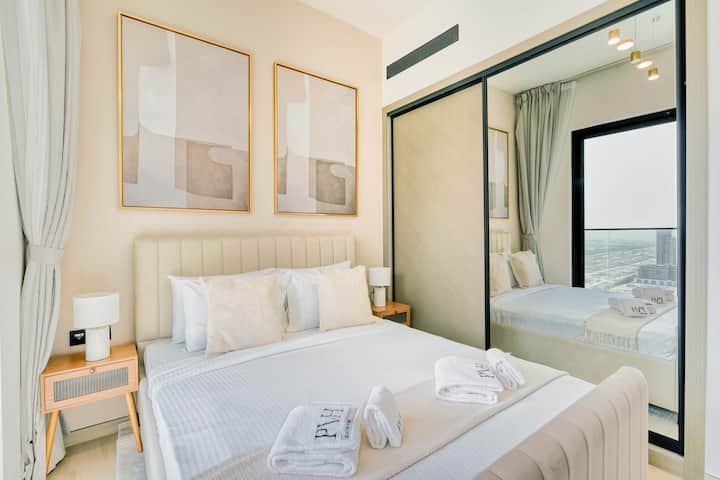 Pvh | Urban Luxury 3br In Jvc| Multiple Beds - Dubai