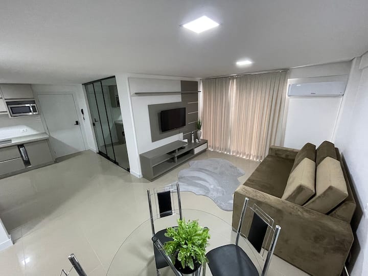 Apt Novo No Centro De Foz Com Garagem E Mobiliado - Foz do Iguaçu