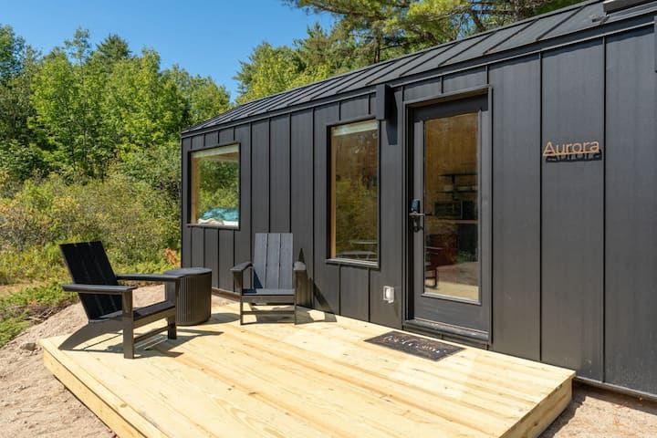 Aurora Nook-cabin W/shower & Queen Bed - Maine