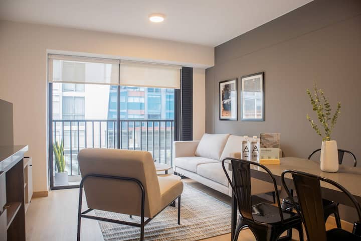 W* | Striking 1br Duplex In Miraflores - Lima