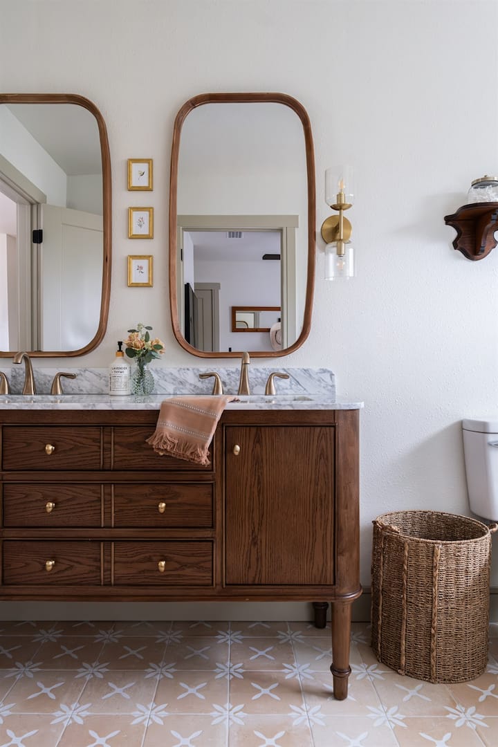 Designer Game Day Stay By Kyle Field - College Station, TX