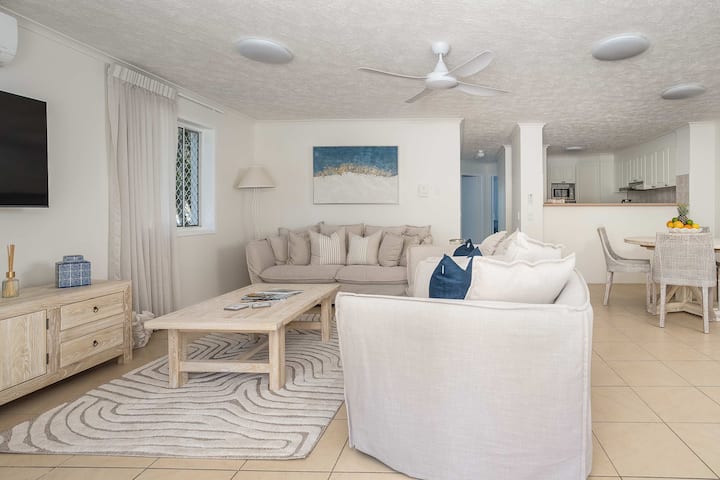 Burleigh Heads Aptmnt: Beach, Pool & Family Fun! - 트위드 헤드