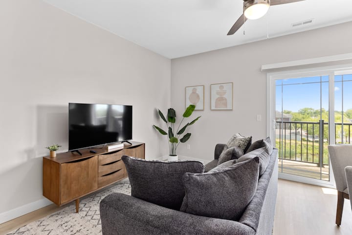 303 At Summershade - Peoria, IL