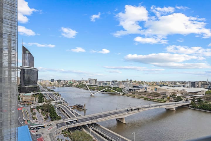 Brisbane City 2br Apartment  River And Fireworks V - Spring Hill