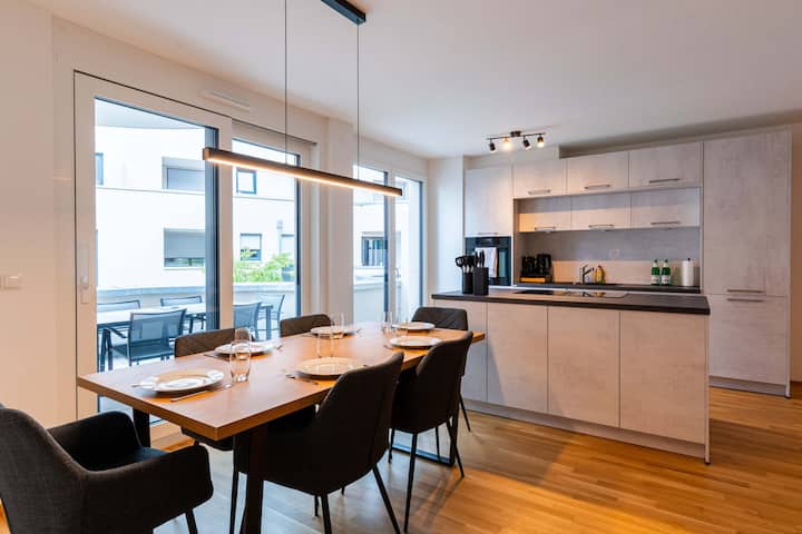 Casavia Bb01 With Parking, Up To 7 People, Central - Holzgerlingen