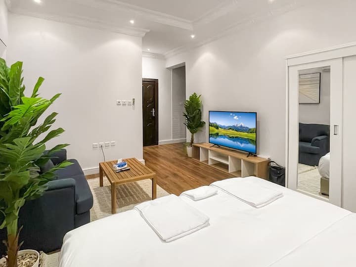 Gr-modern Studio In Riyadh | Prime Location - Riyadh