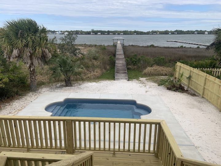 The Salty Fox–family-friendly Gulf Escape - Gulf Shores, AL