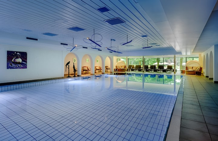 Gorgeous Twente Garden-view Room For Peaceful Stay - Tubbergen