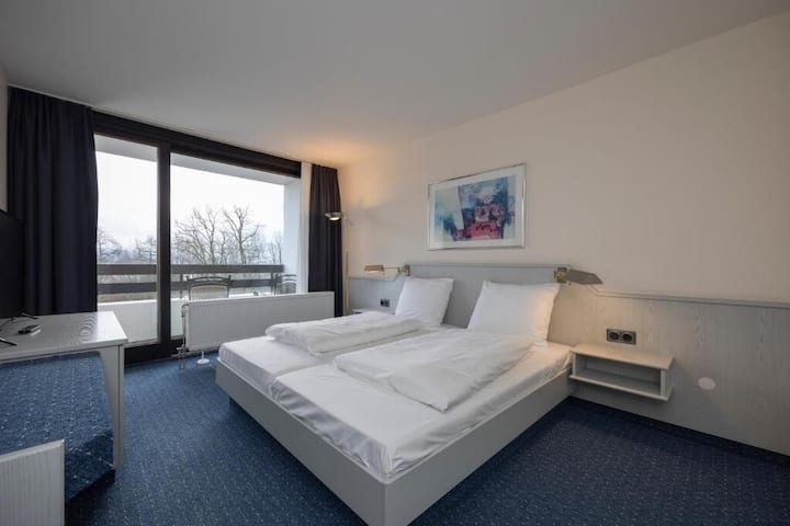 Pet Friendly Room With Indoor Swimming Pool - Arnsberg