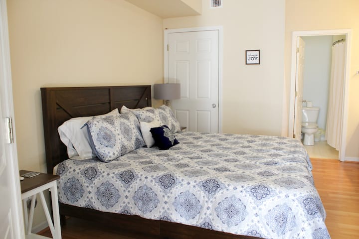 Royal Suite - Ocean Isle Beach, NC