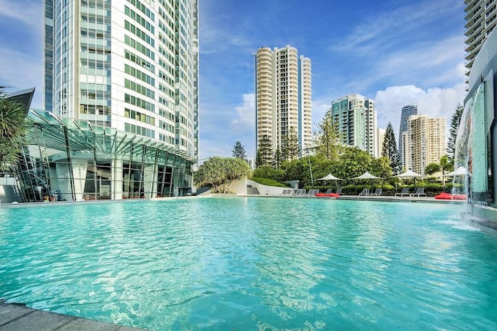 Q1 Tallest Tower Surfers Paradise, 7th Floor - Gold Coast