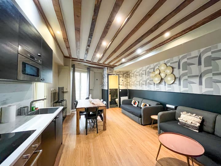 Urban Flat 02 - Beautiful 4 Bdr Flat In Heart Of P - Paris