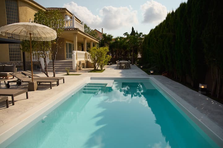 Mediterranean Seasons Villa - Alicante