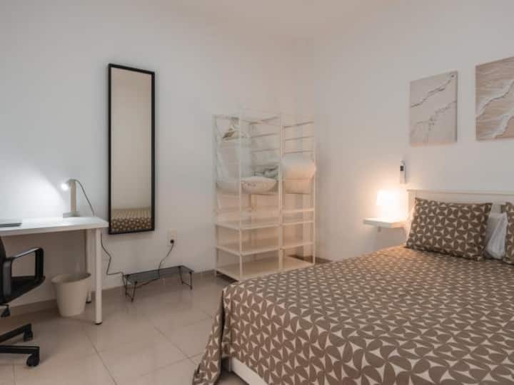 Home4u Castañeda - Granada