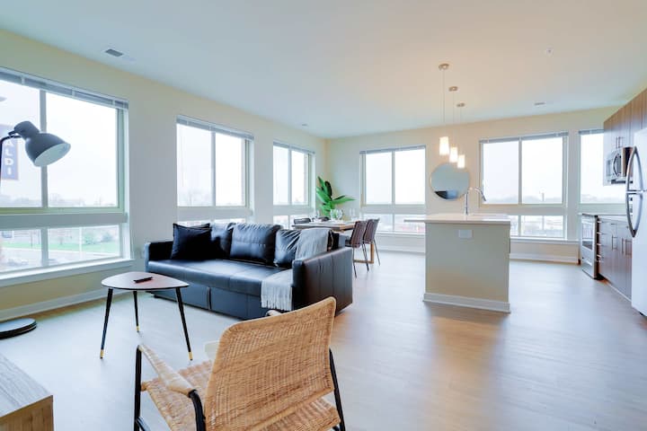 Modern Retreat W Gym & Prime Location - Alexandria, VA
