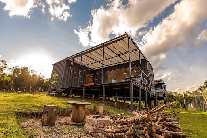 Container With Incredible Views On The Wine Route. - São Roque