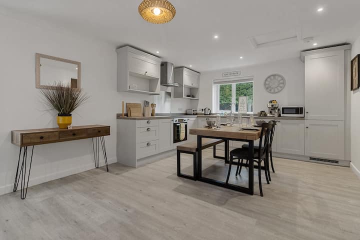 Tor Cottage-hot Tub Communal Pool & Fishing Nearby - Crediton