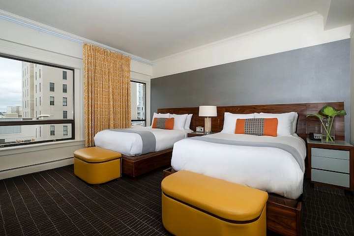 Your Cozy Premium Retreat In  Portland | 4 Units - Portland, OR