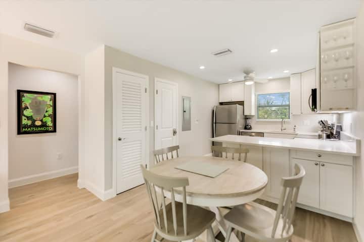 Seashells #22 - Sanibel, FL