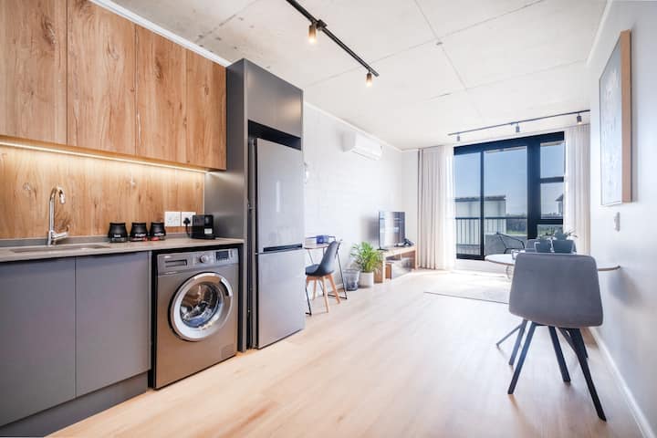 Riverlands - Lux 1 Bedroom Apartment With Parking - Cape Town