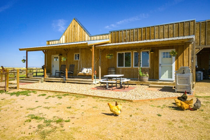 Yak Ranch W/ Mountain Views, Near Wellington! - Pierce, CO