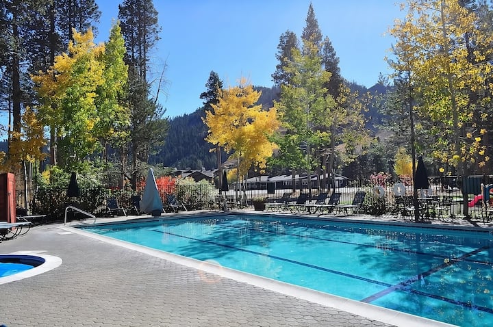 Mountain Getaway | 2 Units | Free Parking - Tahoe City, CA