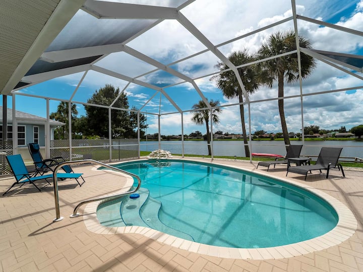 Family Lake Front Getaway Heated Pool, Dock - Port Charlotte, FL