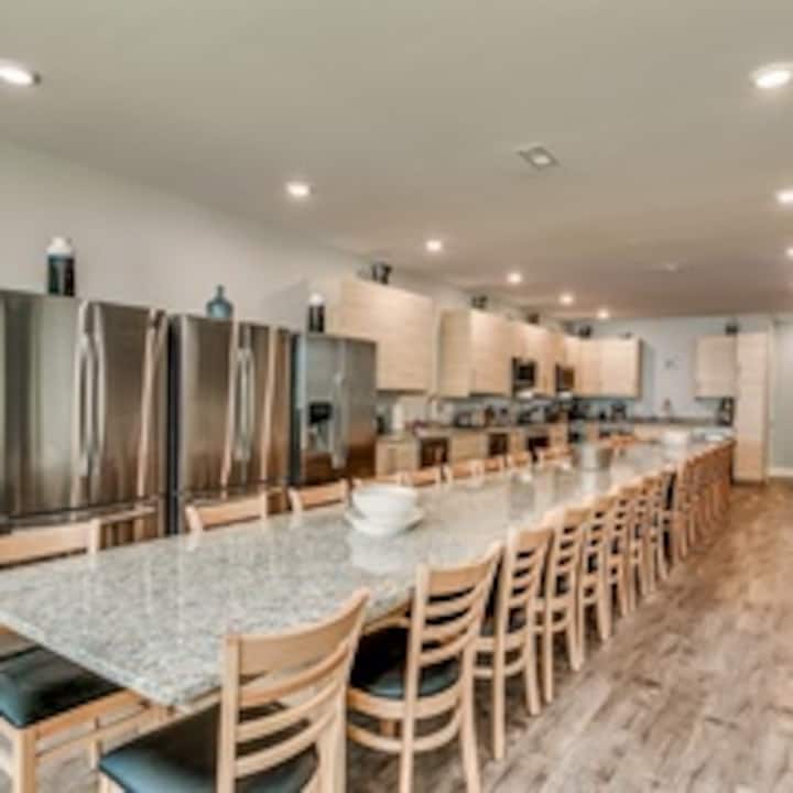 Game/media, Large Kitchen, Pvt Pool/spa,50'tobeach - Little River, SC